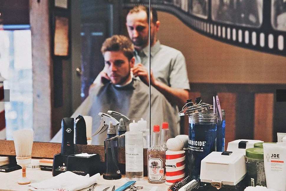 Photo Essay: Geno’s Barberia | Gear Patrol