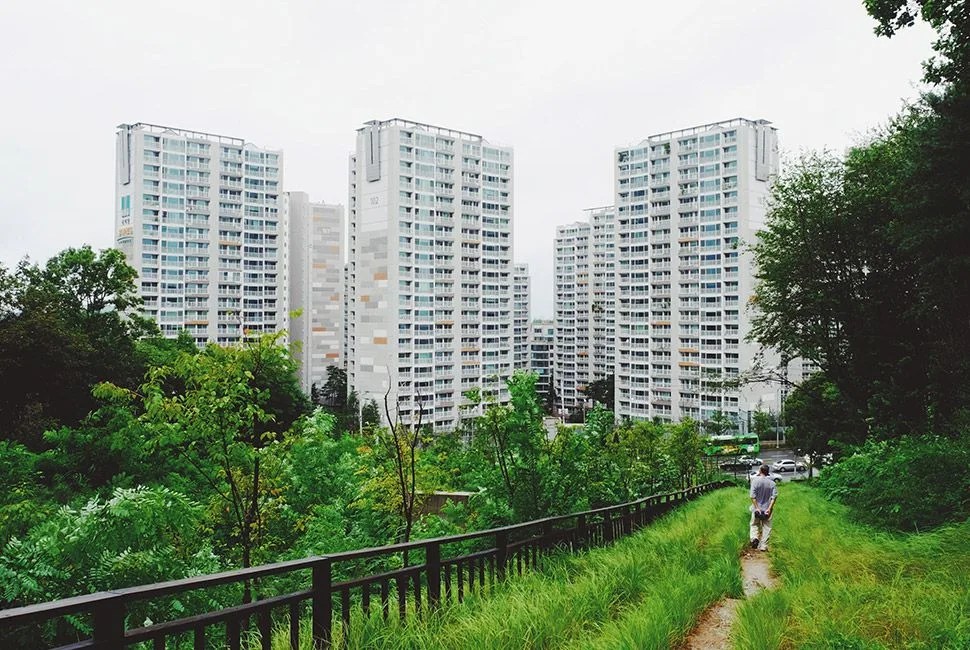 Photo Essay: Hiking Seoul’s Woo-Myun Mountain | Gear Patrol