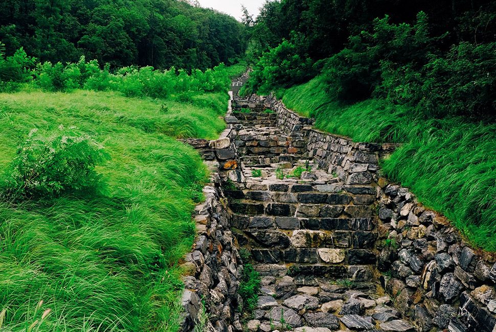 Photo Essay: Hiking Seoul’s Woo-Myun Mountain | Gear Patrol