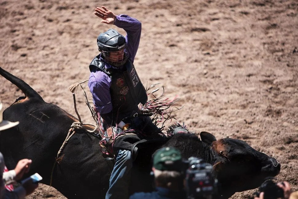 24 Hours at the World’s Biggest Outdoor Rodeo | Gear Patrol