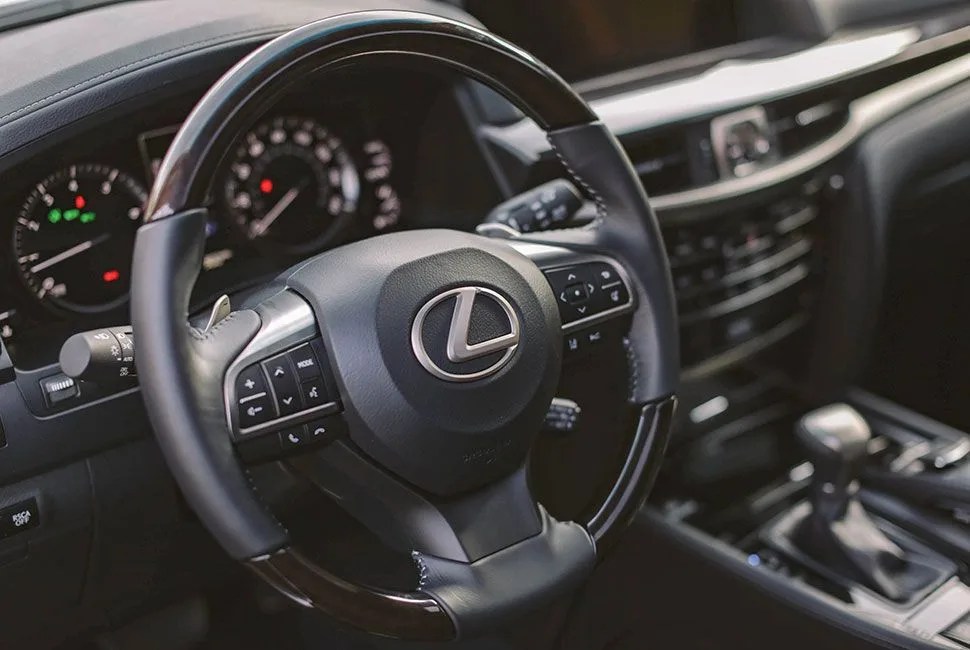 Off-Roading in Lexus’s Luxury Family-Hauler | Gear Patrol