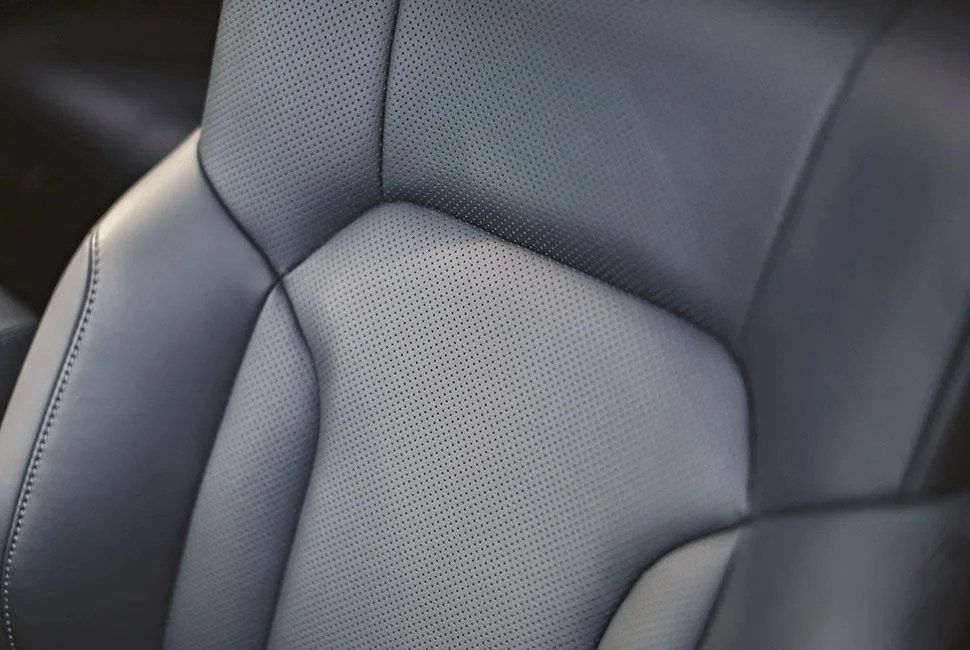 Off-Roading in Lexus’s Luxury Family-Hauler | Gear Patrol