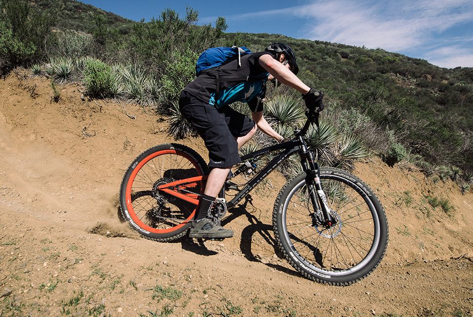 Review: Diamondback’s New Mountain Bike Leaves the Brand’s Mass-Market ...
