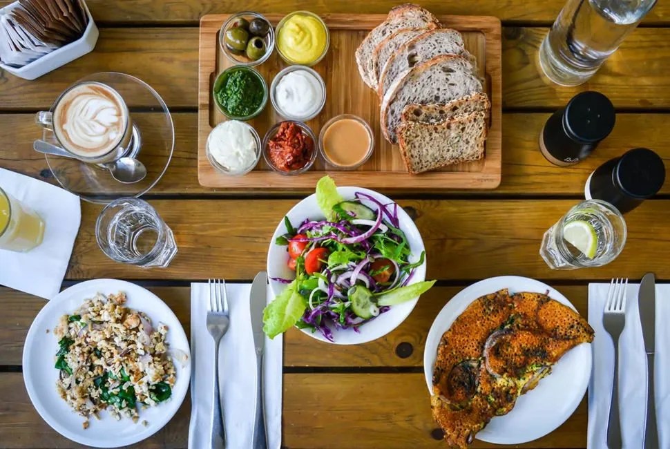 Where to Eat in 25 Cities Across the Globe | Gear Patrol