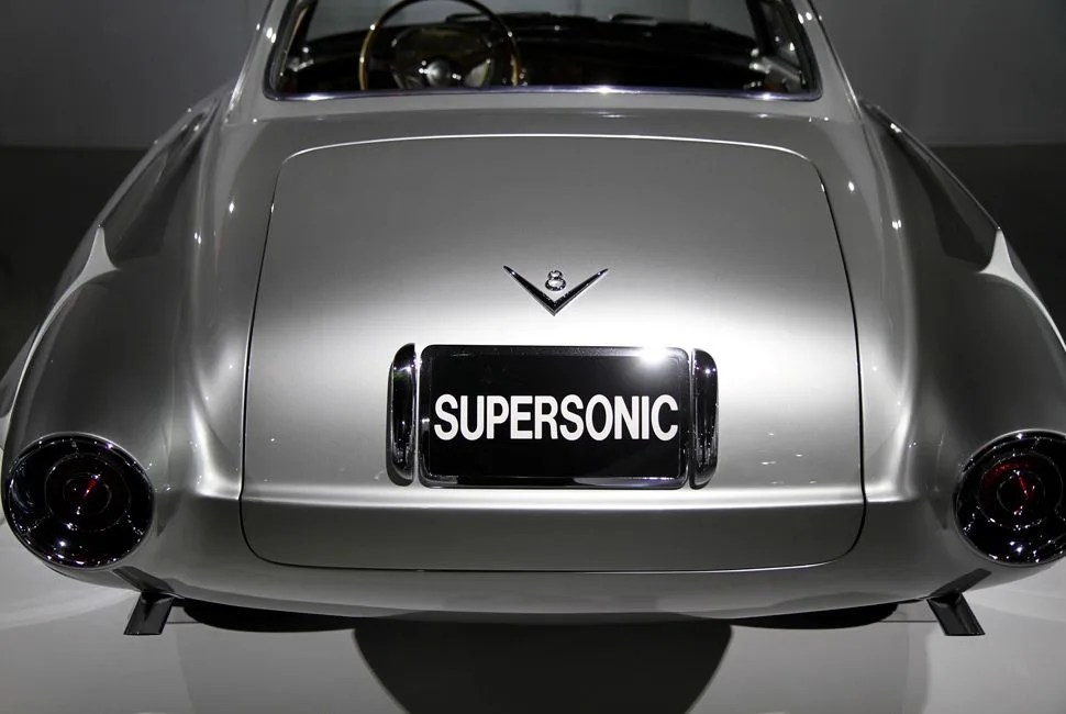 12 of the Finest Cars Ever Made — All Silver, All in One Place | Gear ...