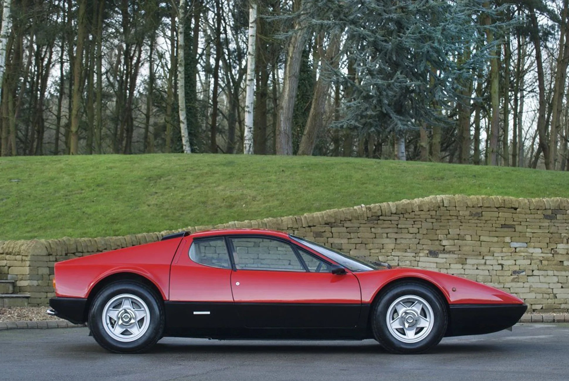 A Look at the Sexy, Mind-Bending Supercars of the ’70s | Gear Patrol
