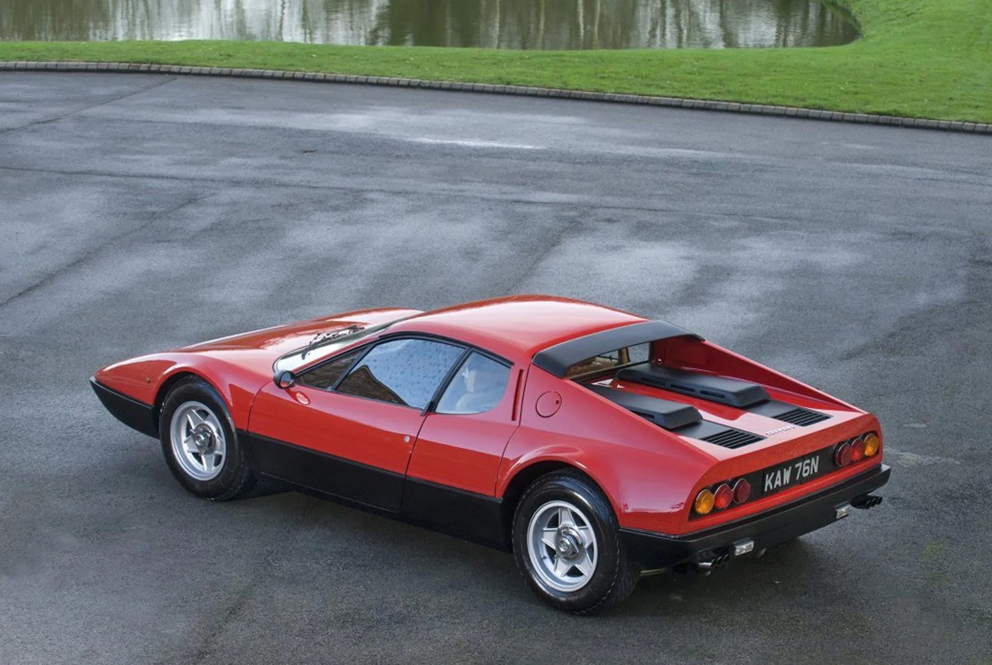 A Look at the Sexy, Mind-Bending Supercars of the ’70s | Gear Patrol