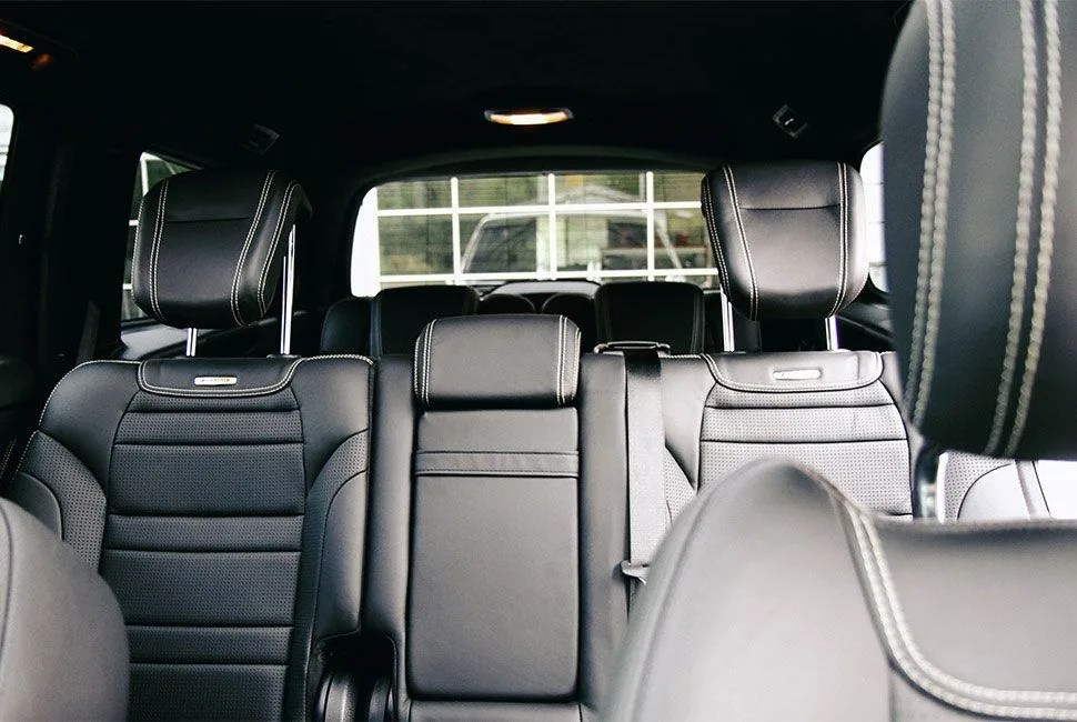 Two Huge Mercedes SUVs You’ll Love — for Two Different Reasons | Gear ...