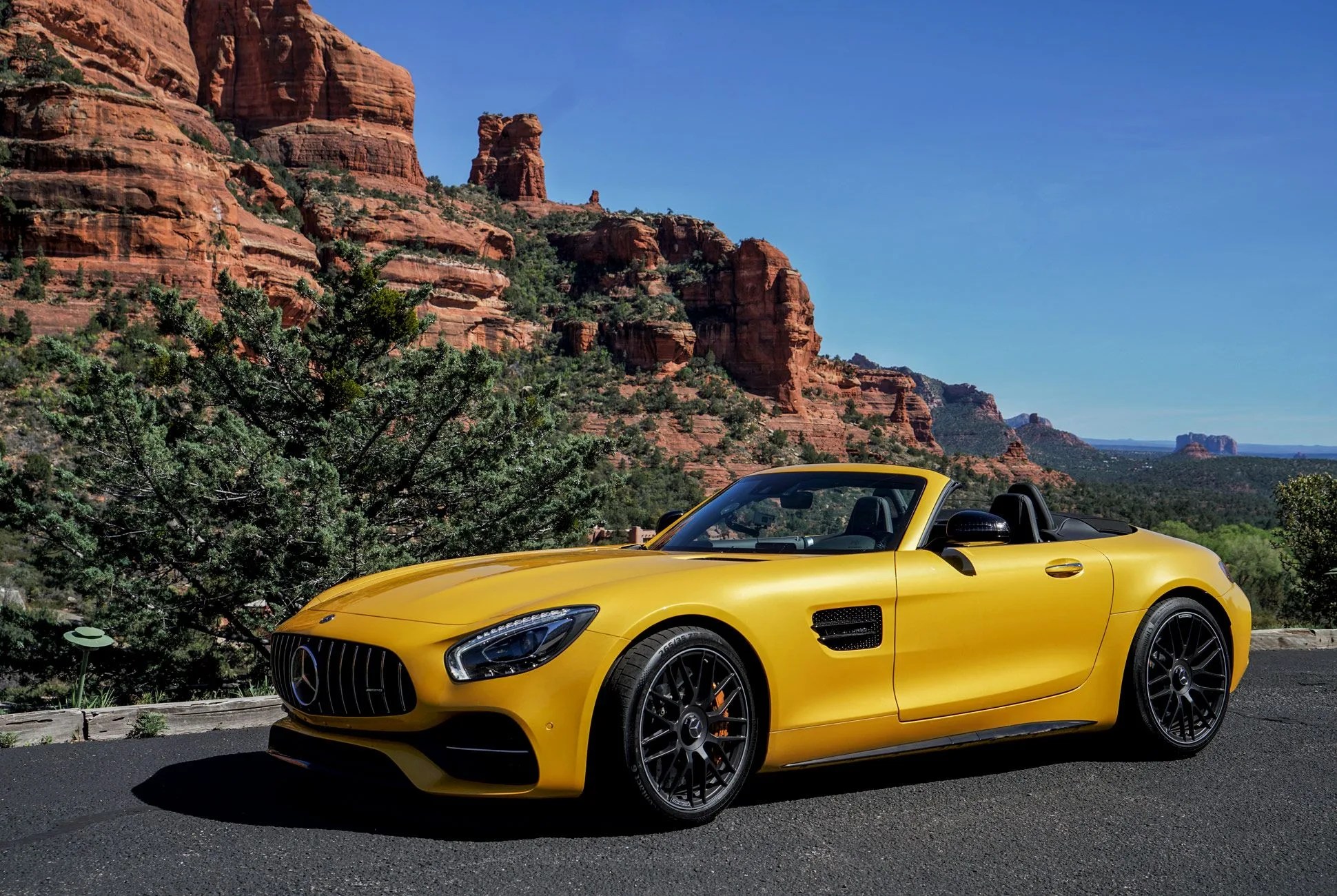 Mercedes-AMG GT C Roadster Review: Dodging Arizona Cops in a Muscly ...