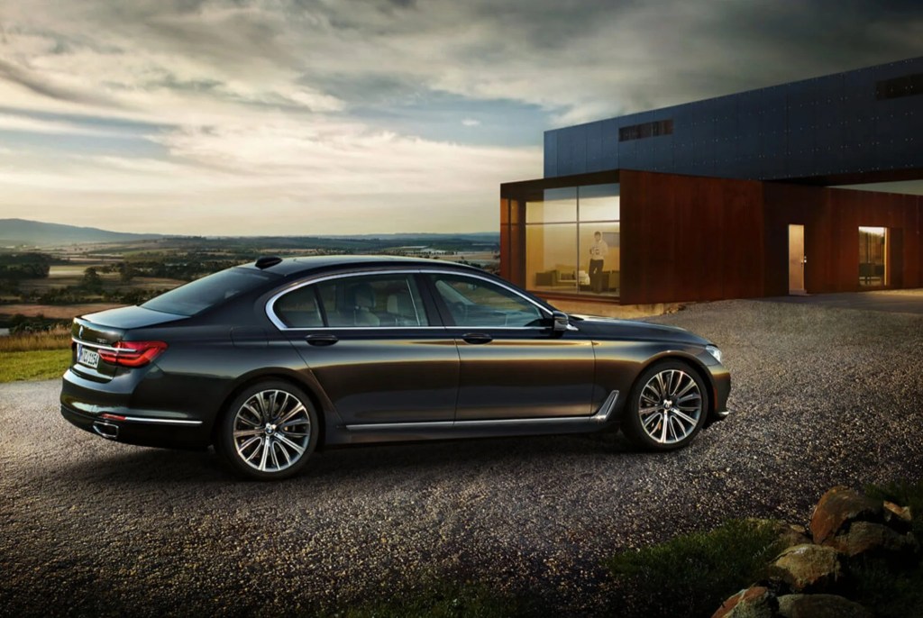 15 Best Luxury Cars of 2017 for Under $100,000 | Gear Patrol