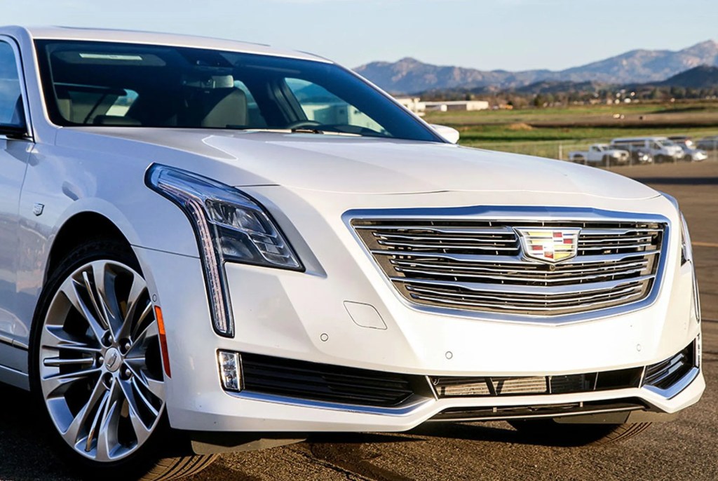 15 Best Luxury Cars of 2017 for Under $100,000 | Gear Patrol