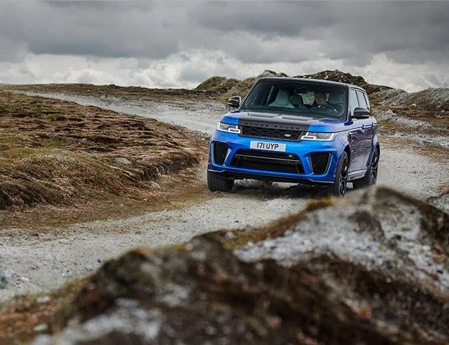 The New Range Rover Sport SVR Is as Quick as a Porsche Boxster S | Gear ...