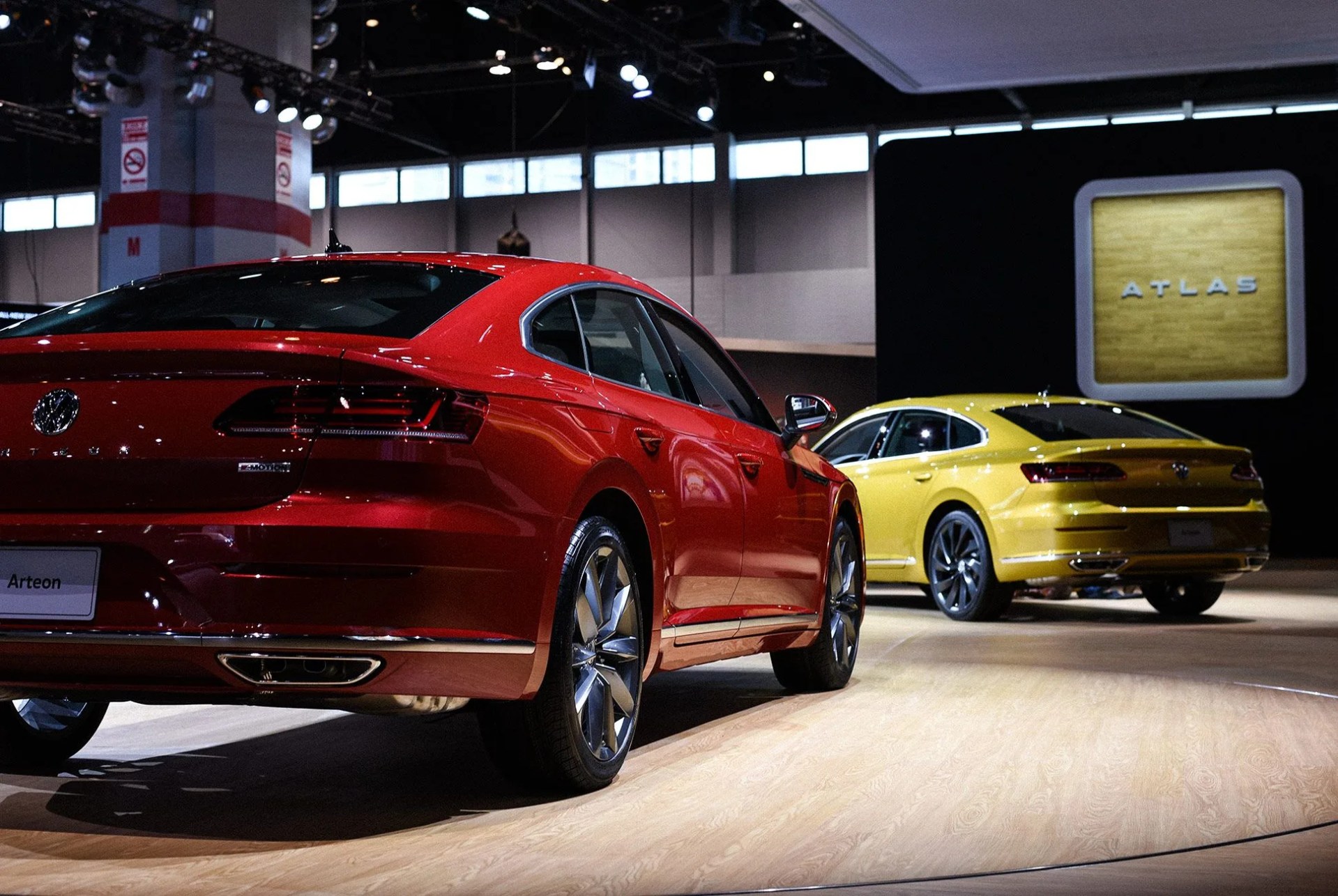 Volkswagen’s Beautifully-Designed Sedan Is a Luxury Car at a Lower ...