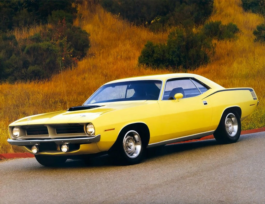 15 of the Most Outstanding Automotive Hood Scoops and Air Ducts of All ...