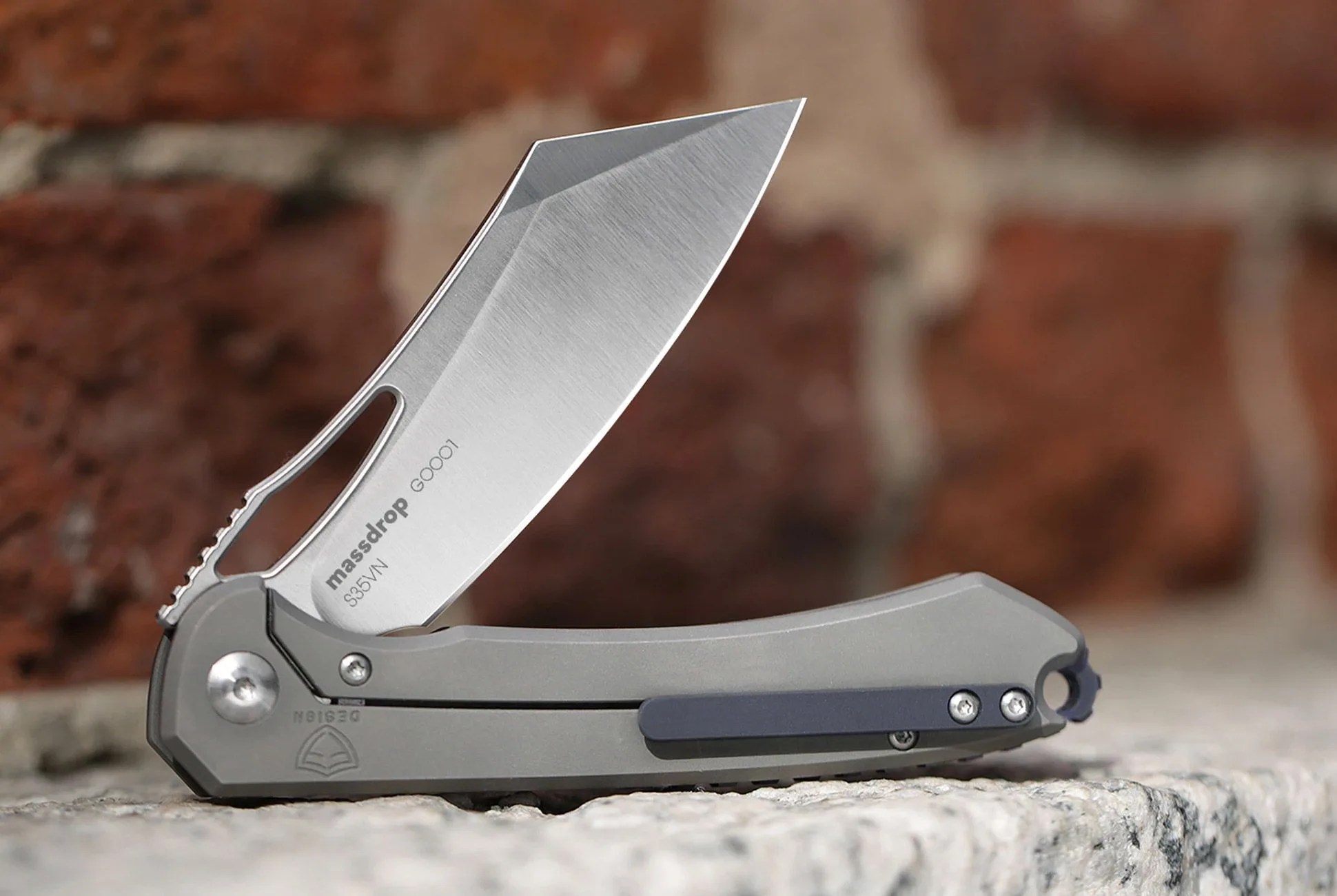 What’s Missing from Your EDC? This Beautiful Pocket Cleaver | Gear Patrol