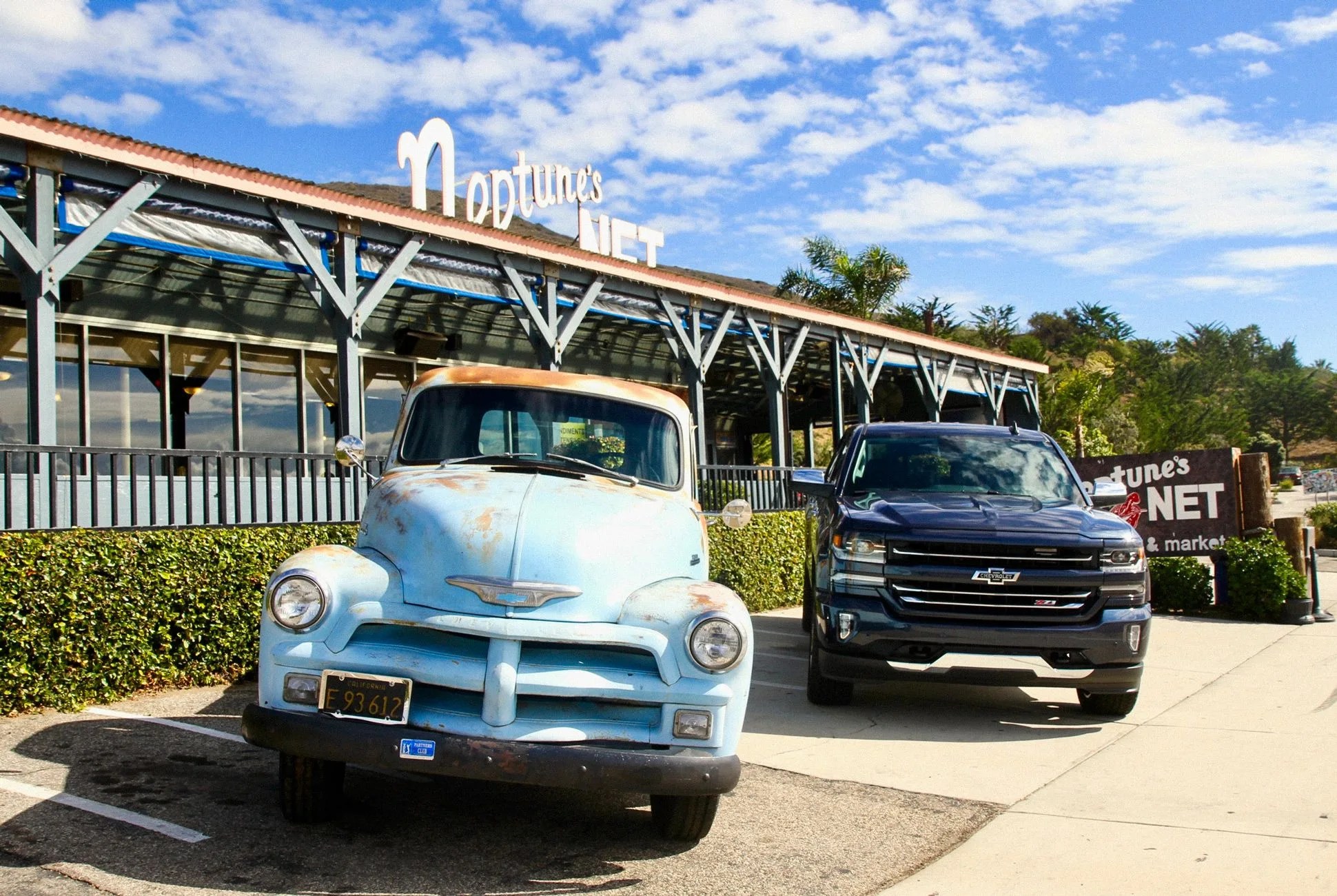 The Silverado Centennial Edition Is a Perfect Modern Throwback Pickup ...