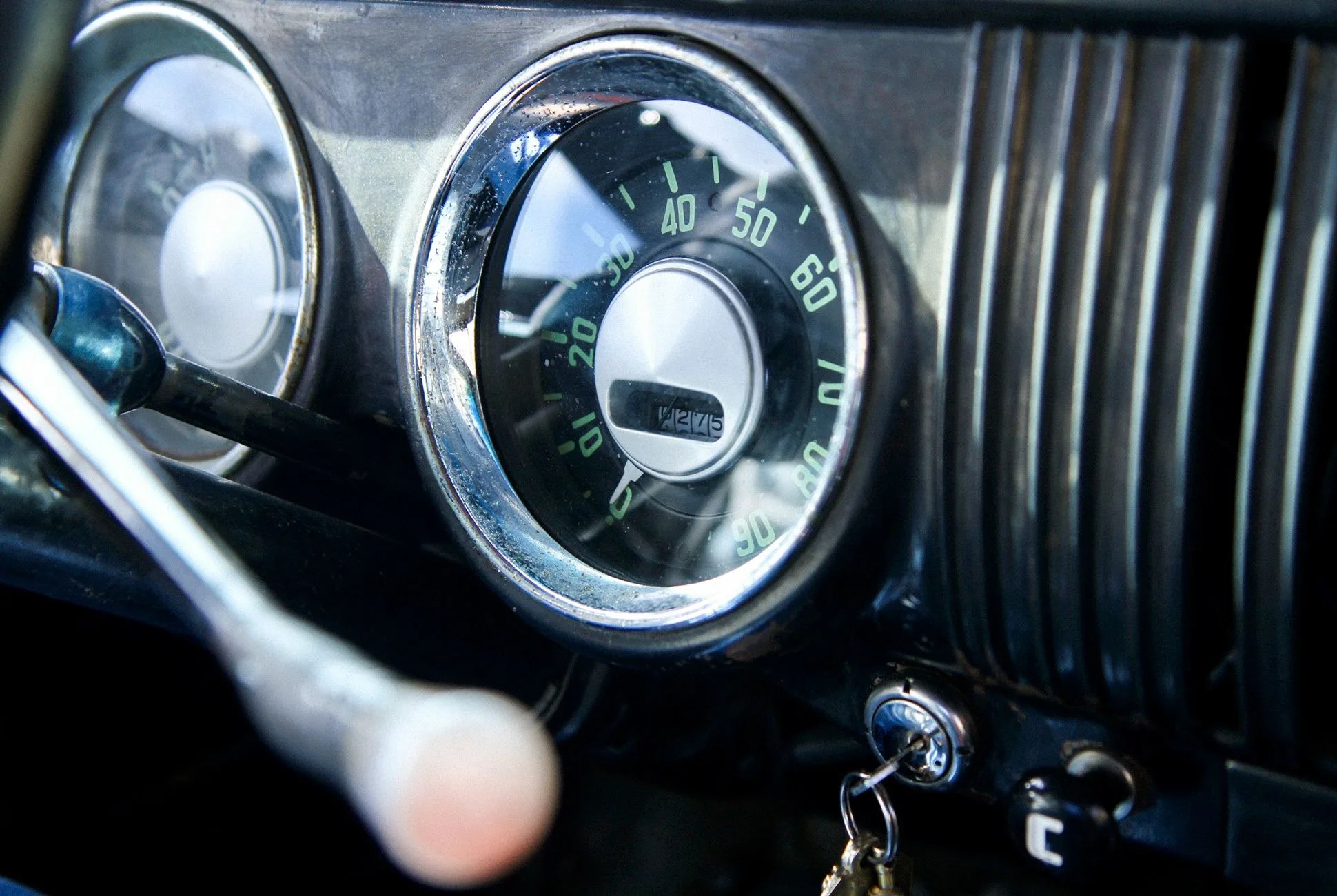 The Silverado Centennial Edition Is a Perfect Modern Throwback Pickup ...