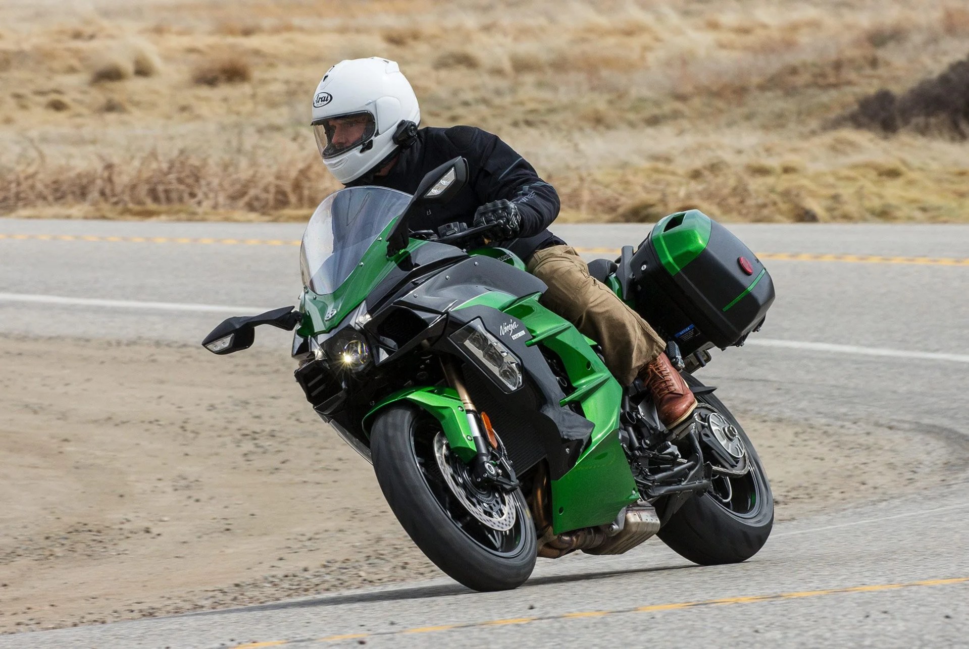 There’s Nothing Else on the Road Quite Like the Kawasaki H2 SX | Gear ...