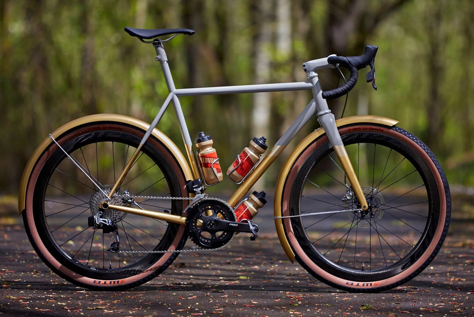 Can’t Afford a Custom Bike? Look at Photos of This One Anyway | Gear Patrol