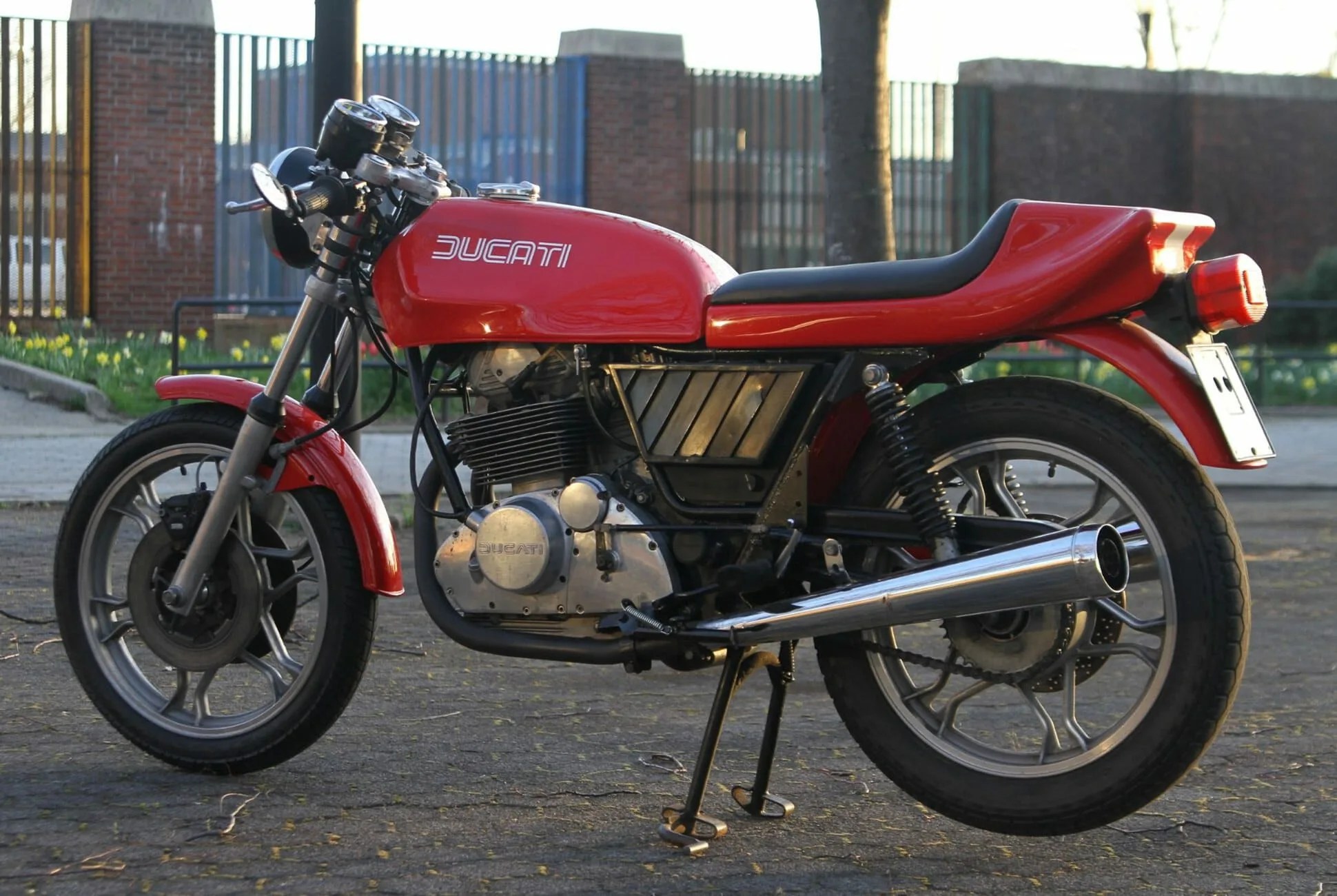 Own a Beautiful Vintage Ducati Without Destroying Your Bank Account ...