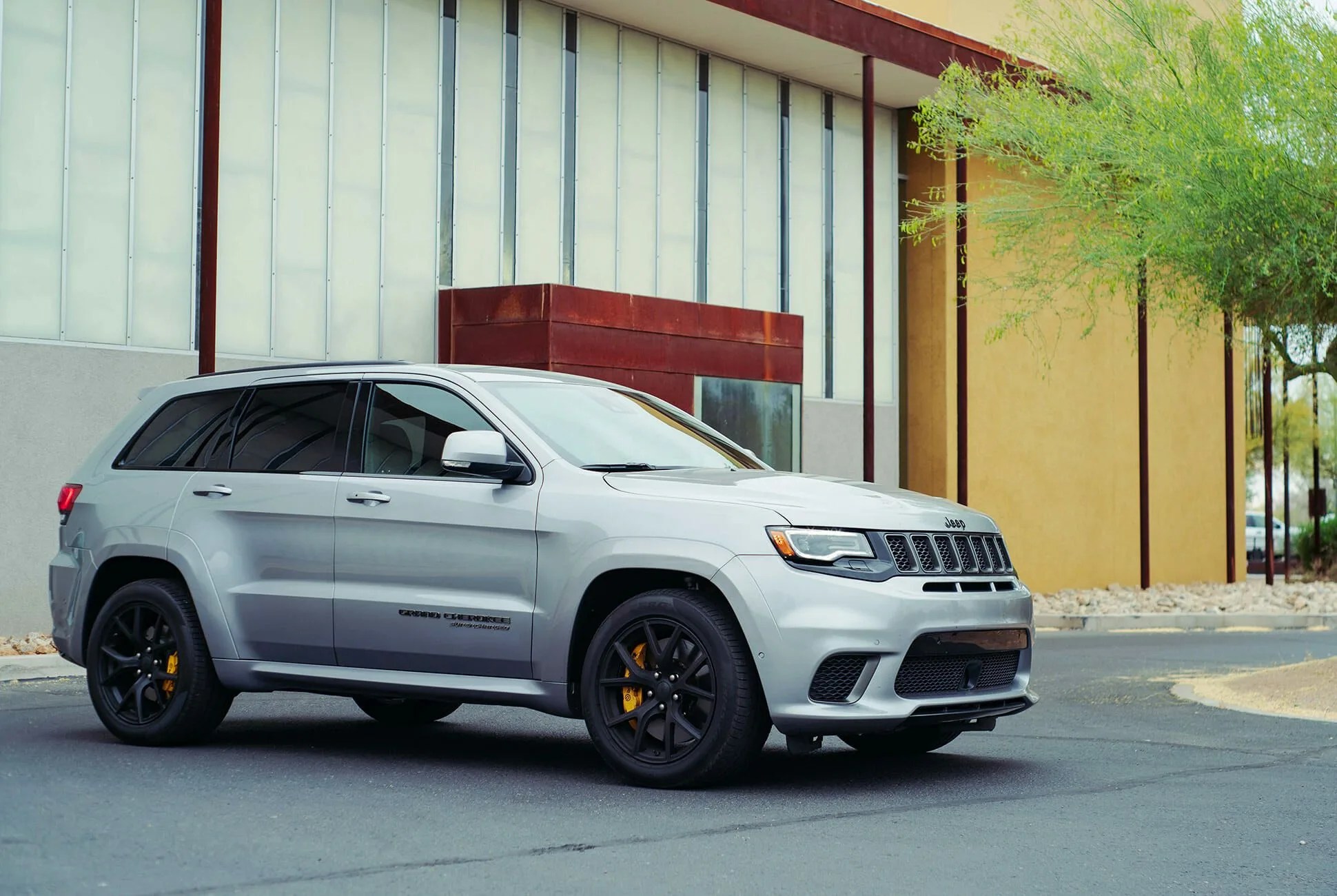 The 707-Horsepower Trackhawk Is an Accessible, Envelope-Pushing SUV ...