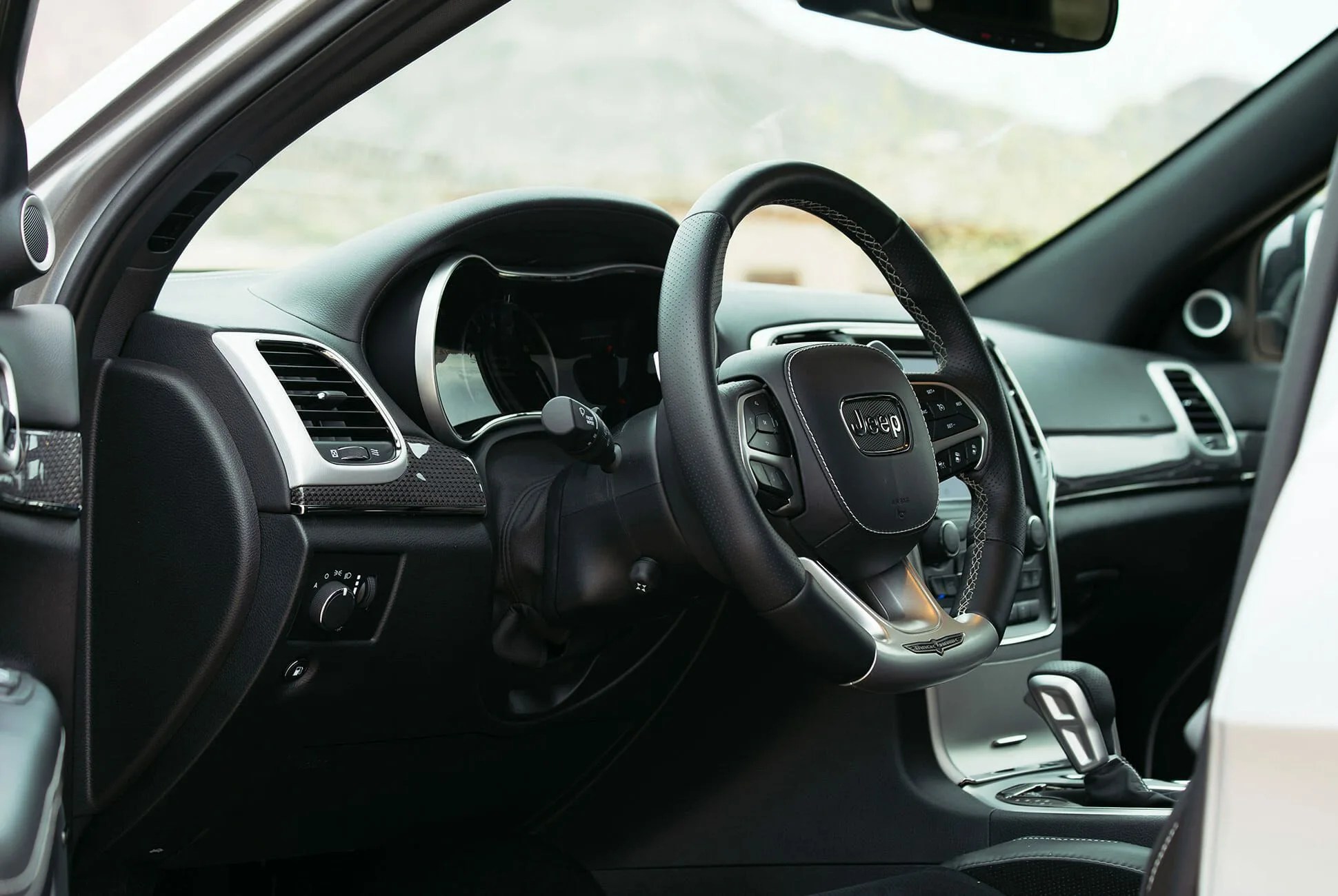 The 707-Horsepower Trackhawk Is an Accessible, Envelope-Pushing SUV ...