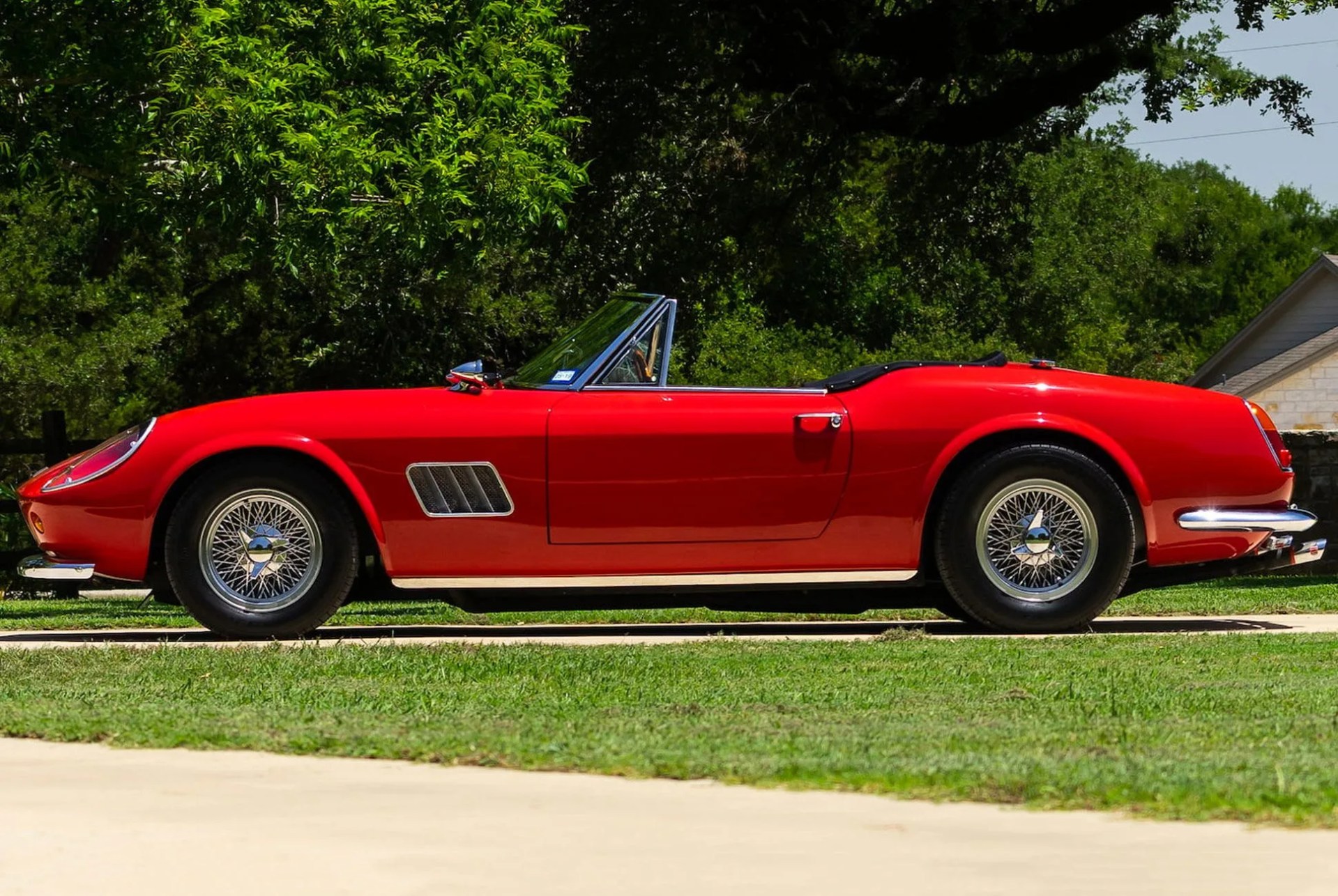 The ‘Ferrari’ from ‘Ferris Bueller’s Day off’ Is up for Grabs | Gear Patrol