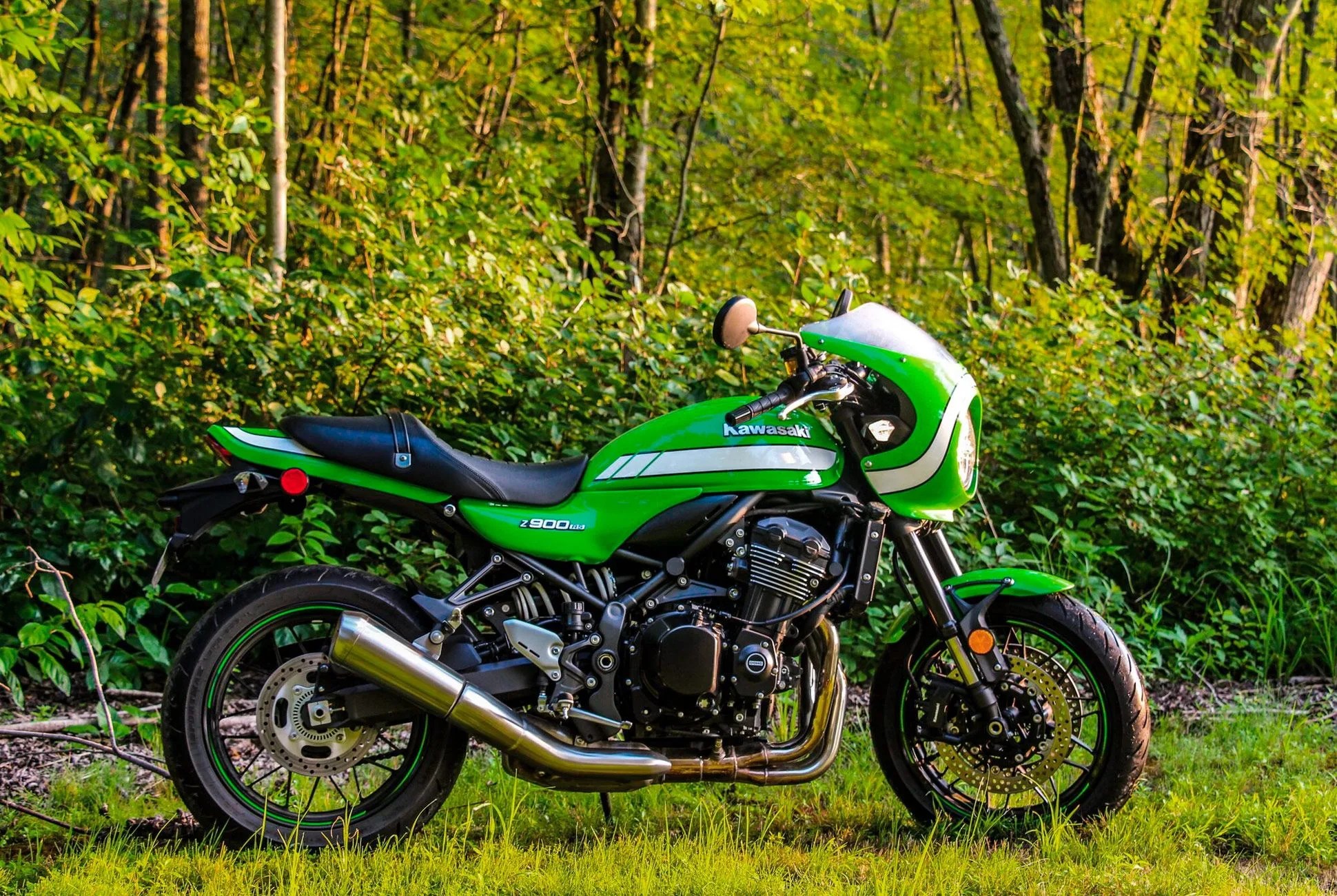 In A Crowded Market, the Kawasaki Z900RS Cafe Stands Out | Gear Patrol