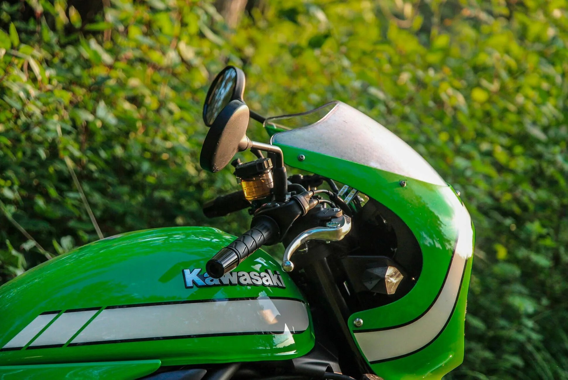 In A Crowded Market, the Kawasaki Z900RS Cafe Stands Out | Gear Patrol