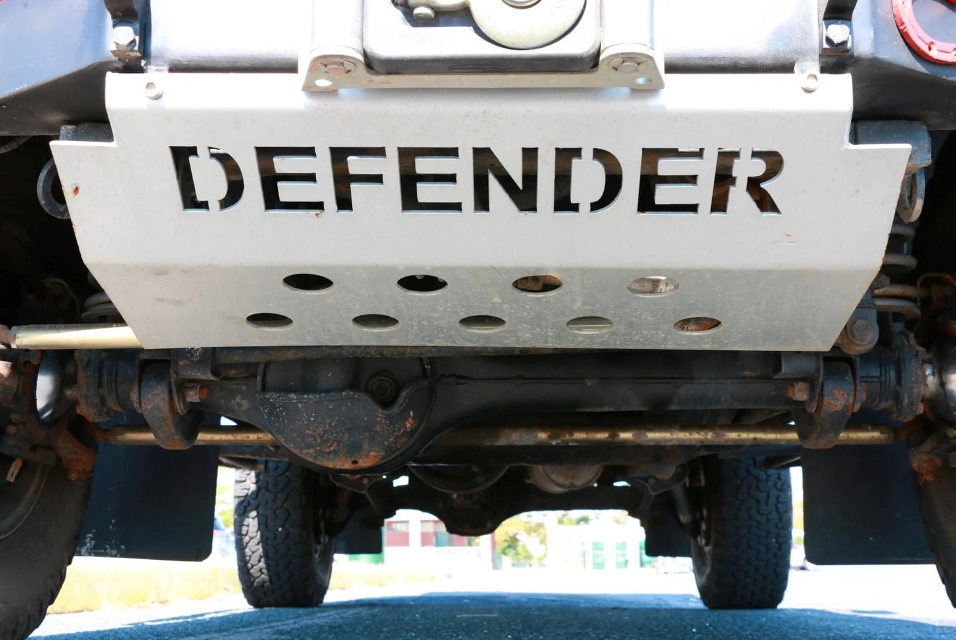 An Ex-Government Land Rover is All the Defender You’ll Ever Need | Gear ...