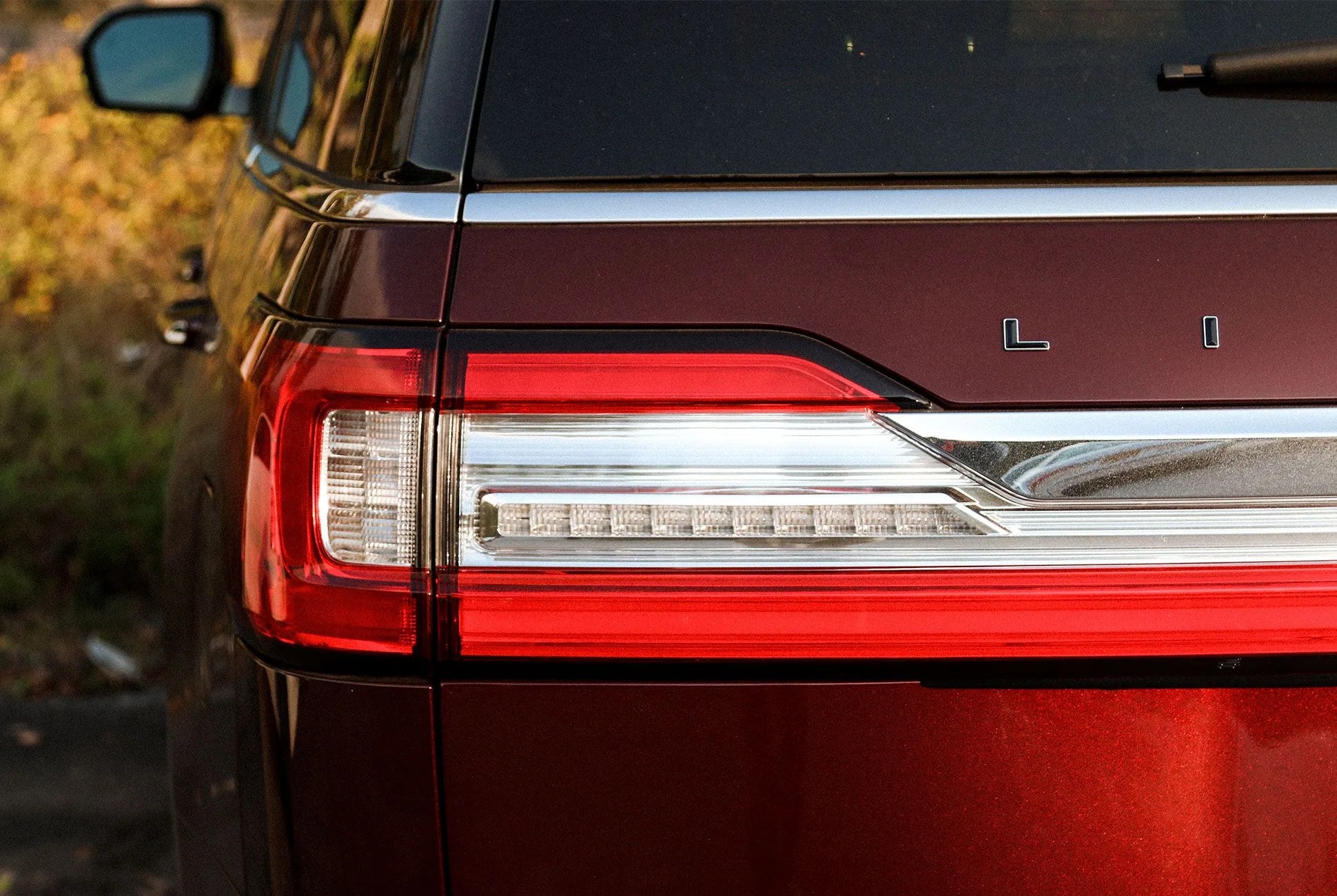 Lincoln Navigator Review: After 20 Years, the All-New SUV Is On Top of ...