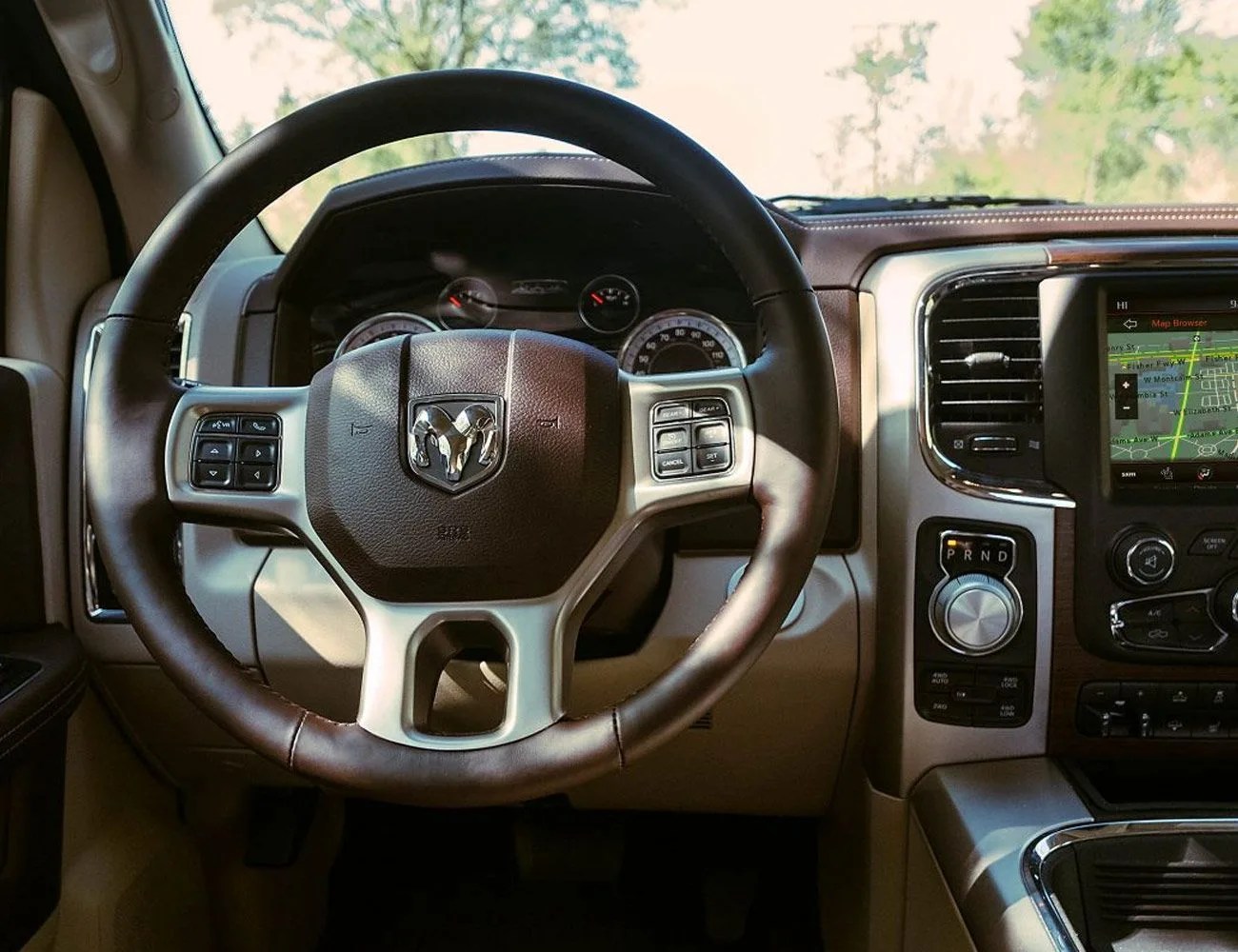 The 10 Best Car Interiors in 2018 | Gear Patrol