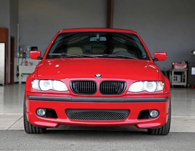 Affordable Dream Car: The BMW 330i ZHP Is the Smart Man’s M3 | Gear Patrol