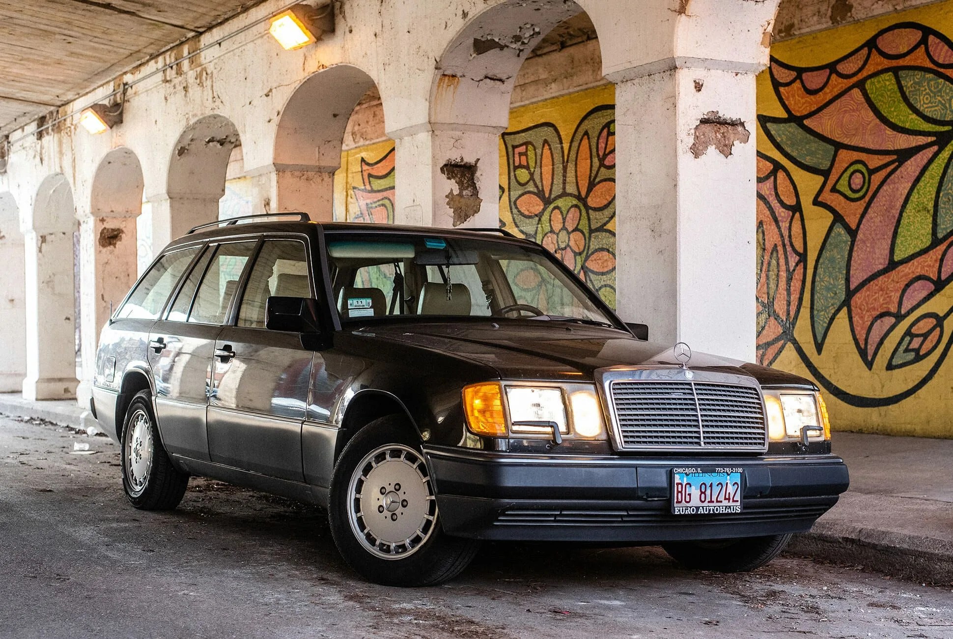 This $2,350 Mercedes-Benz Wagon Is the Ultimate Classic Daily Driver ...