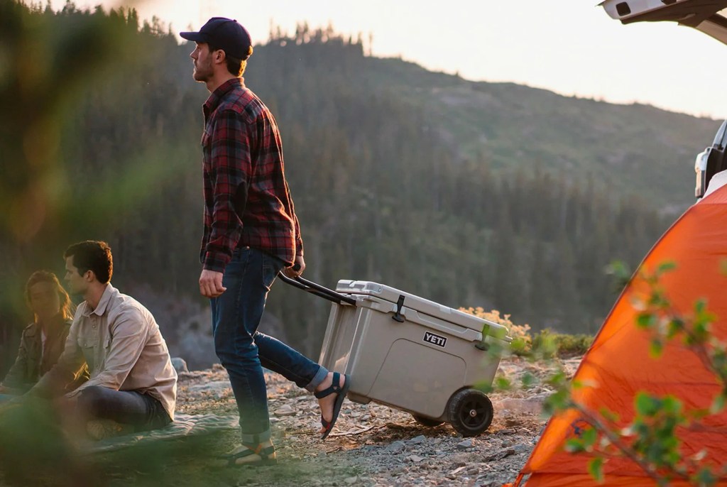 Turtle Wax Ice Liquid Polish | Gear Patrol