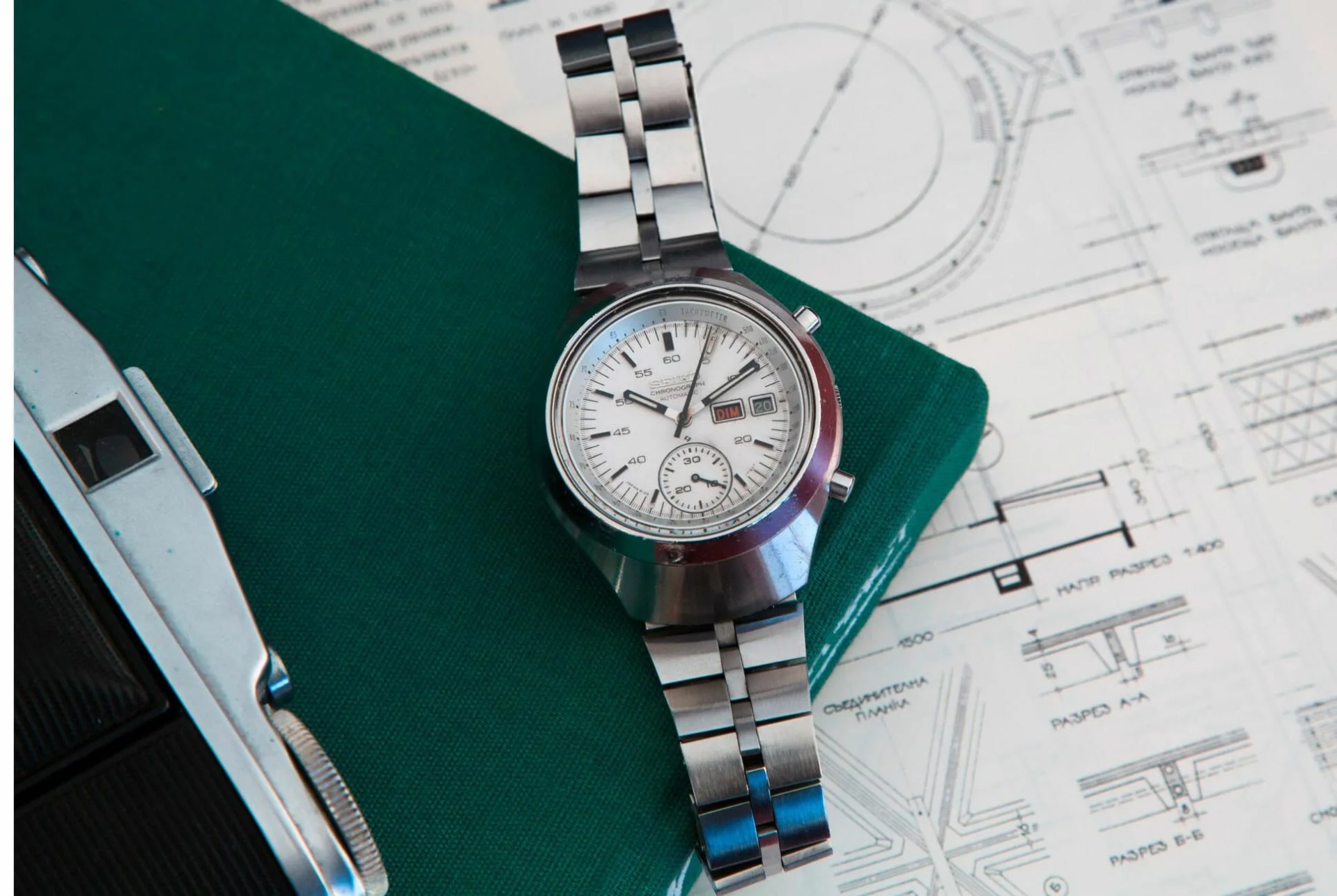 Citizen Teamed Up With a Japanese Bagmaker to Create an Old-School ...