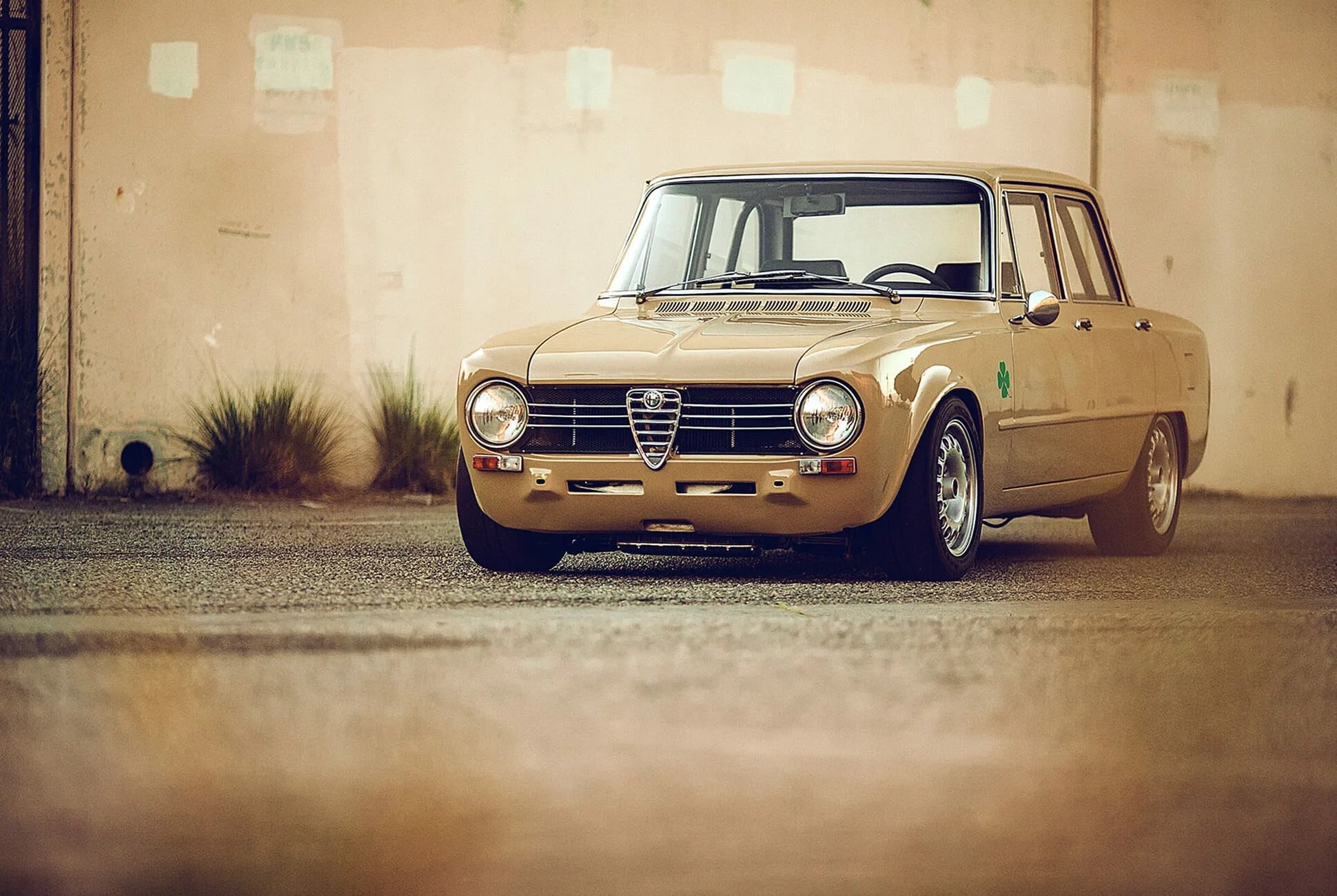 This Gorgeous, One-of-a-Kind Alfa Romeo Restomod Could Be Yours | Gear ...