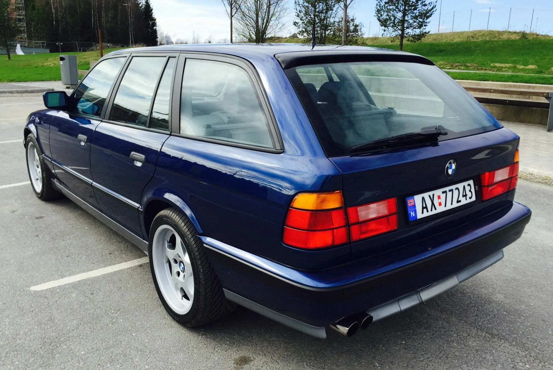 This BMW M5 Wagon Is Spectacular, Affordable and the Ultimate Dad Car ...
