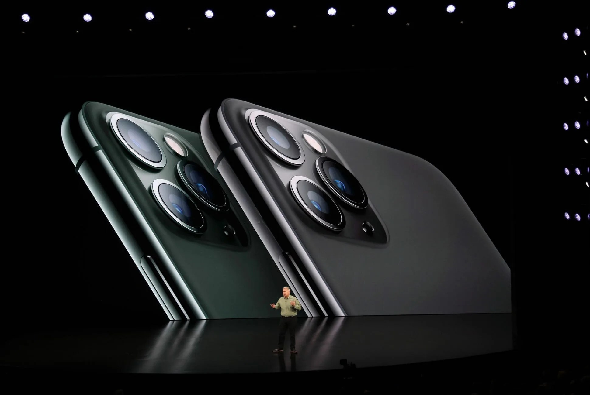 The New iPhone Pro Got Roasted on Twitter | Gear Patrol