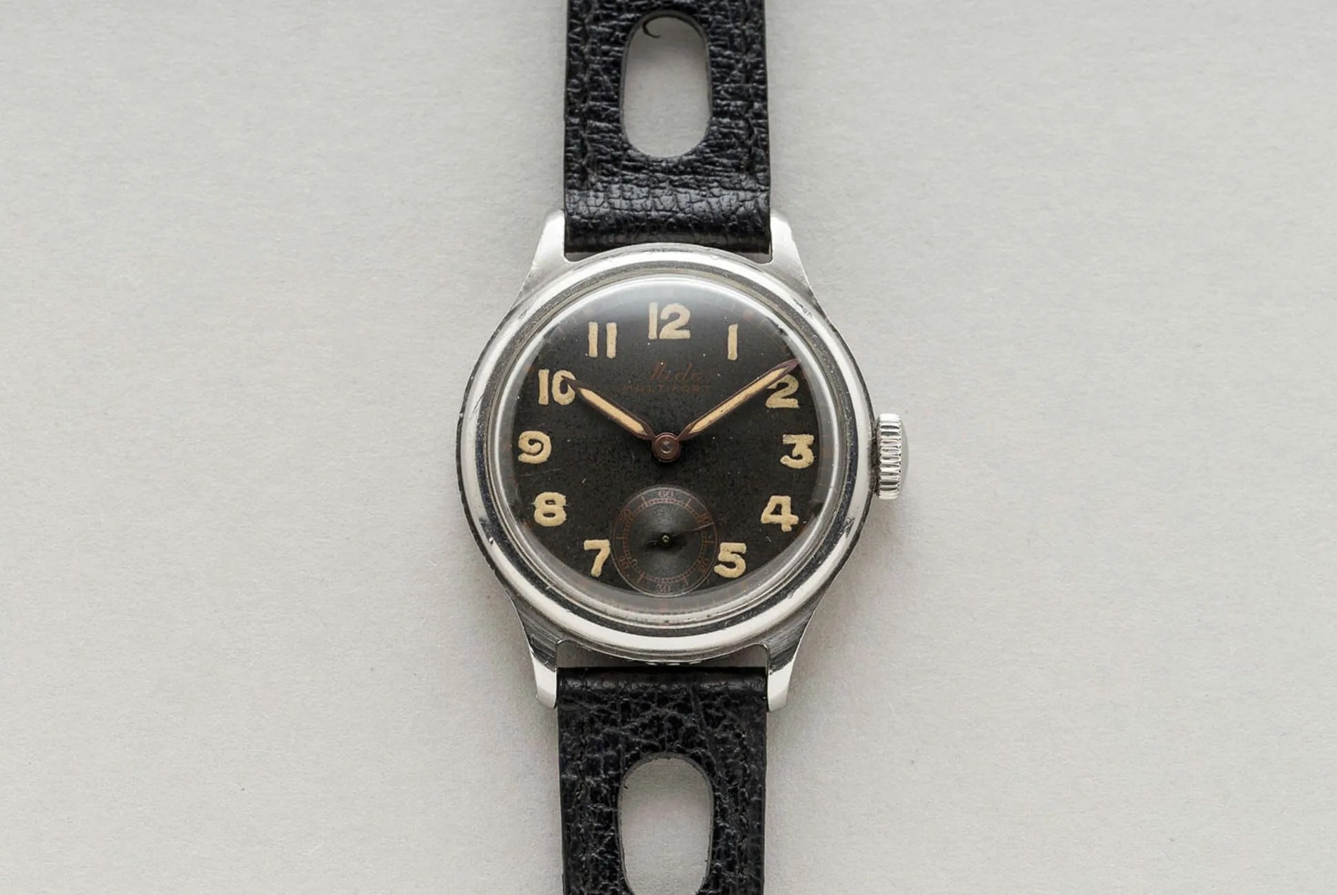 Three Vintage Watches with Crazy Patina That You Can Buy Right Now ...
