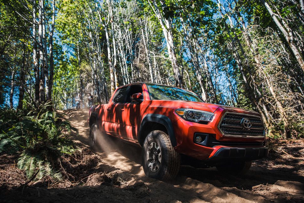 All-Wheel-Drive vs Four-Wheel-Drive: Know the Difference | Gear Patrol