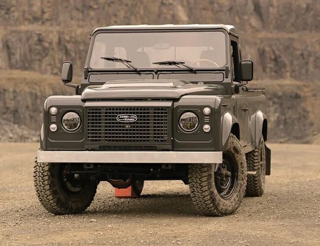 This Custom Land Rover Defender Pickup Is Vintage Truck Perfection ...
