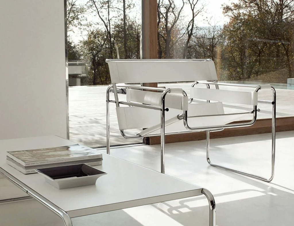 The Bauhaus Is One of the Most Influential Design Movements in History ...