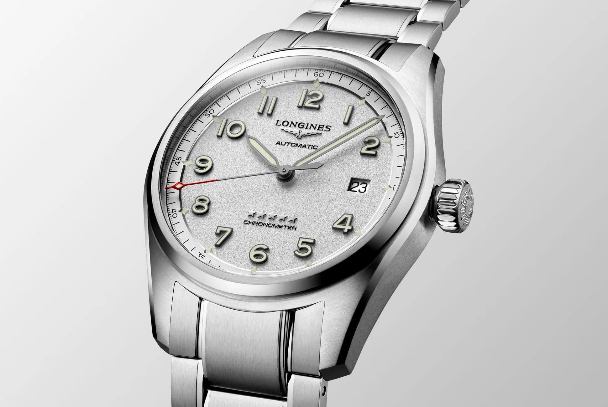 This New Pilot’s Watch Collection Is Steeped in Aviation History | Gear ...