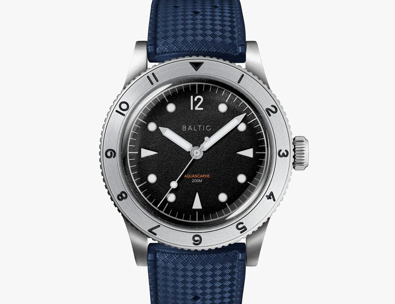 One Simple Feature Makes These 3 Watches Perfect for Traveling | Gear ...