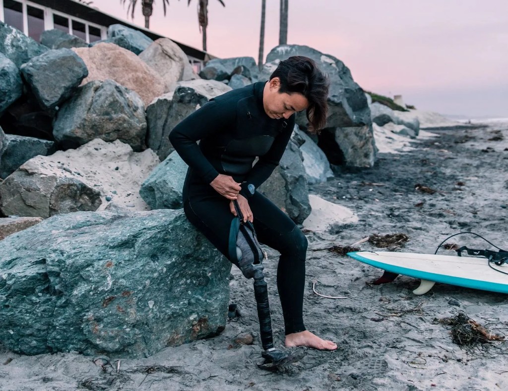 9 Female Surfers Who Will Make You Want to Chase Waves Around the World ...