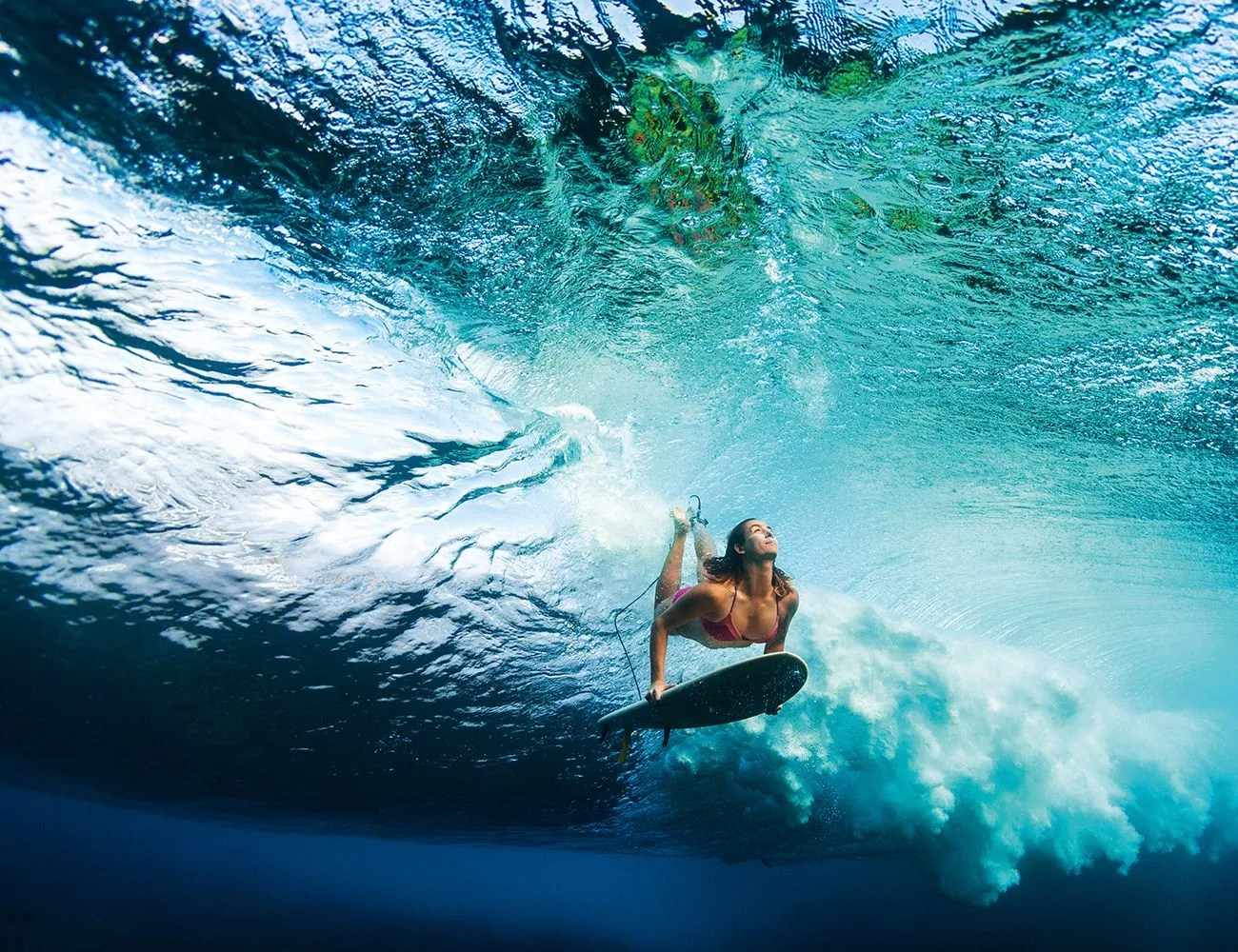 9 Female Surfers Who Will Make You Want to Chase Waves Around the World ...