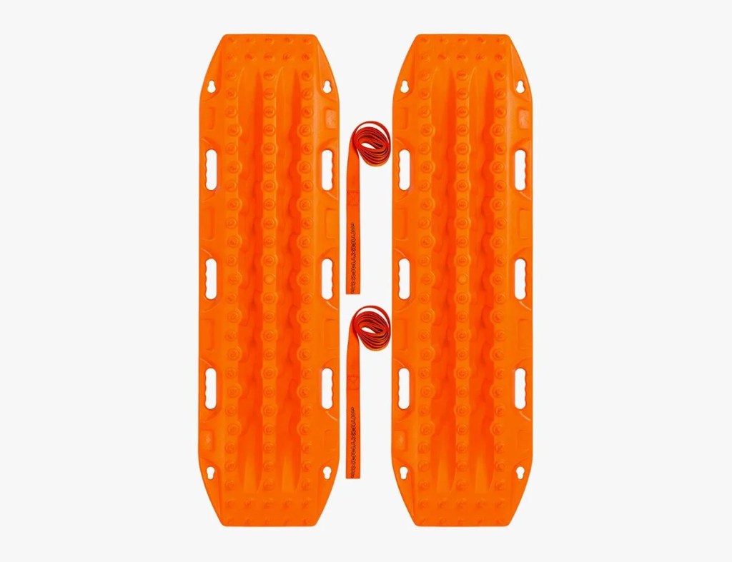 The 21 Essential Pieces of Gear You Need for Overland Adventures | Gear ...