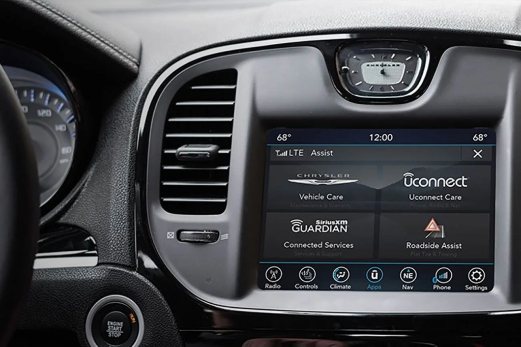 The Best Automotive Infotainment Systems You Can Buy | Gear Patrol