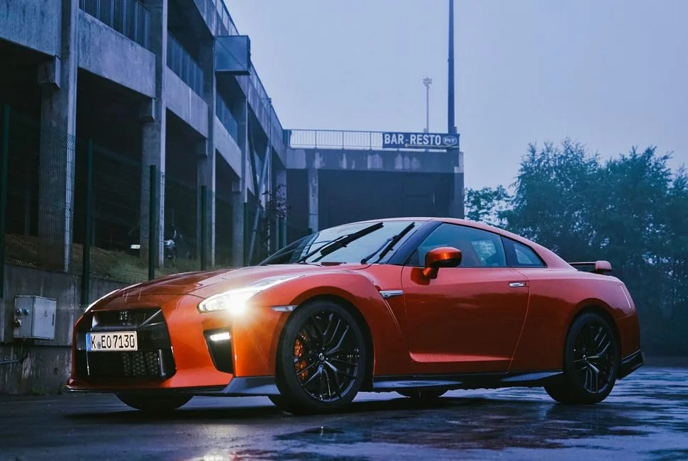 The New Nissan GT-R, a Storm, and the World’s Toughest Track — a White ...